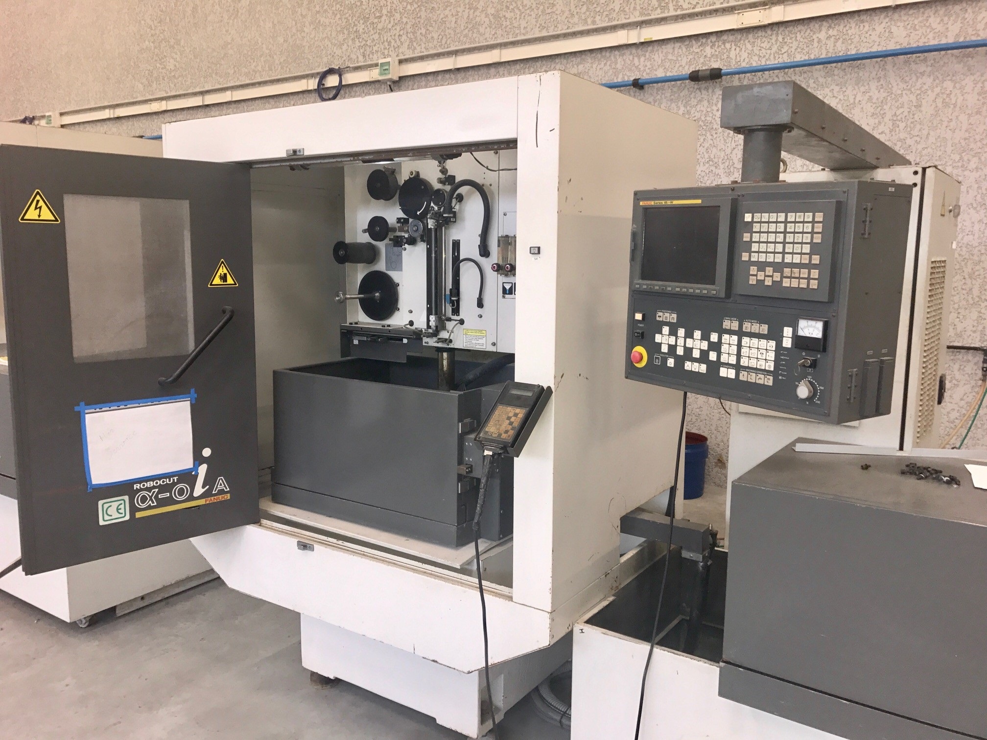 Machine d’électroérosion à fil Fanuc ALPHA 1 iA – SPMO, reprise, rachat ...
